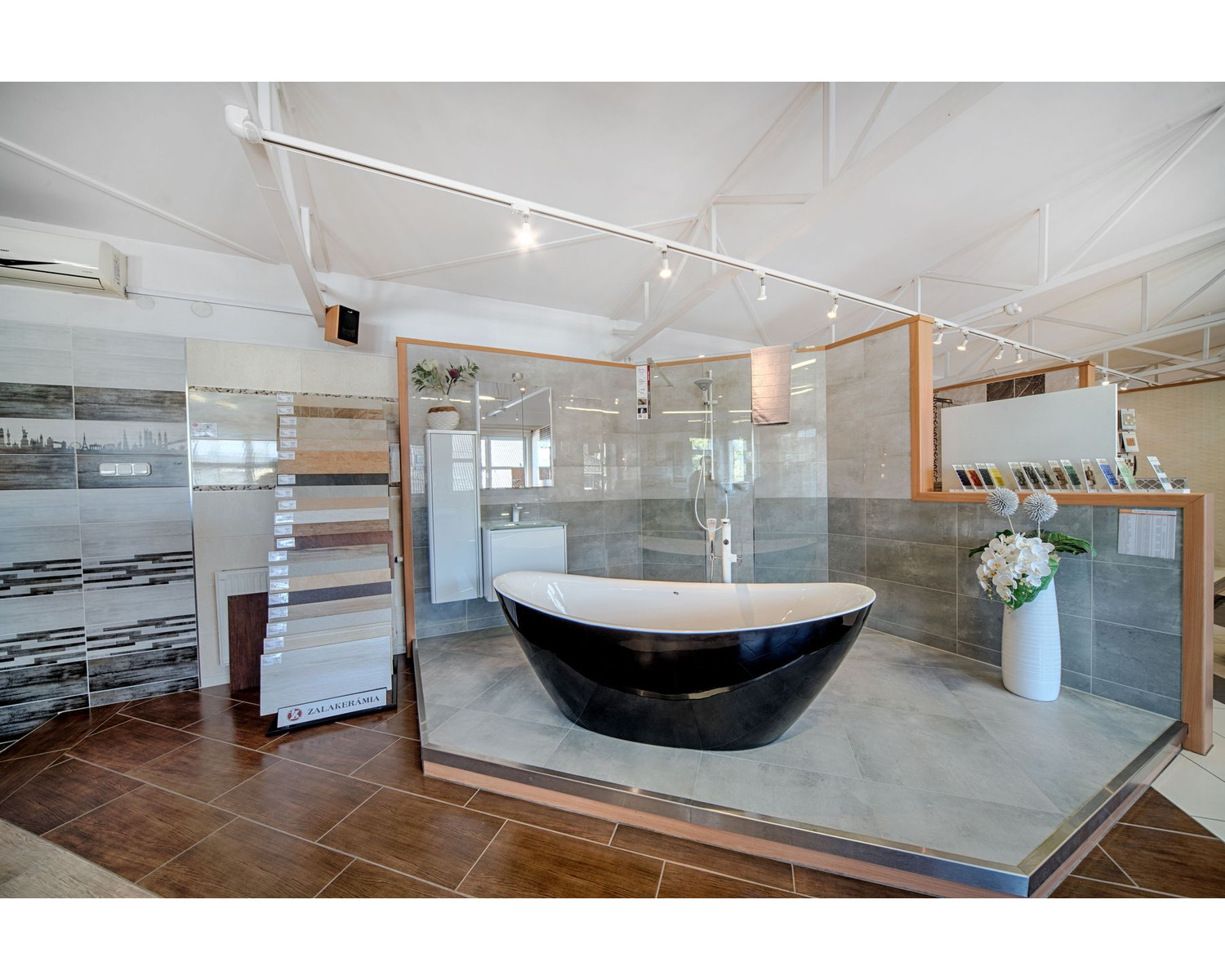 Fürdőszobaszalon - Pécs, Batthyány utca 10.